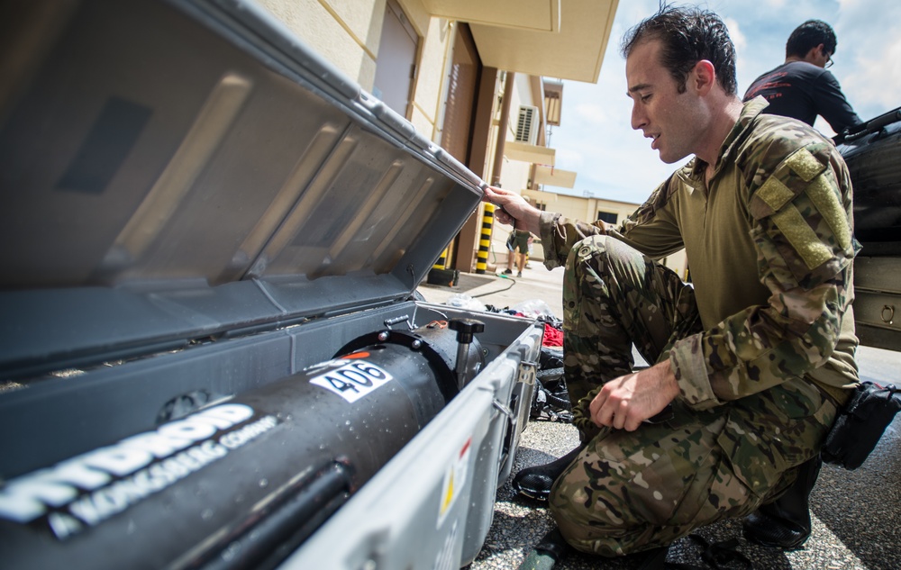 DVIDS - Images - EODMU 5 UUV Aerial Operations [Image 8 of 8]