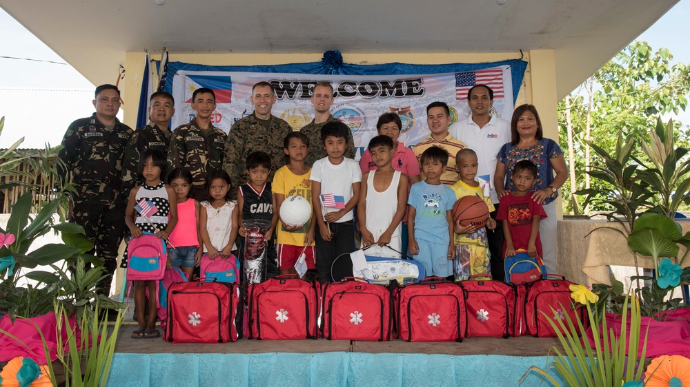 DVIDS - Images - Balikatan 2017 participants conduct community ...