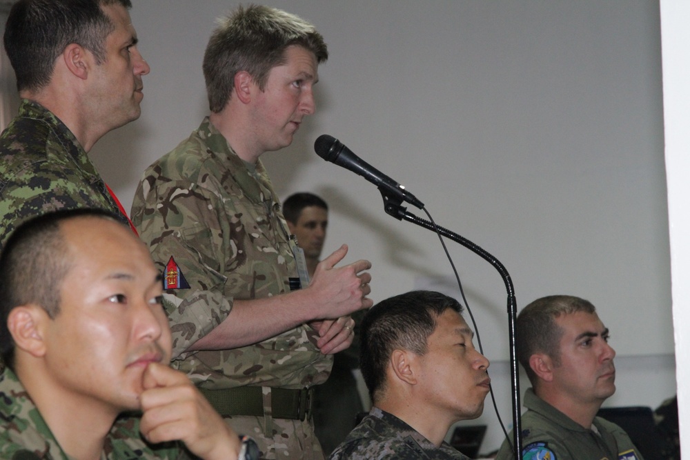 DVIDS - Images - Damayan [Image 7 of 9]