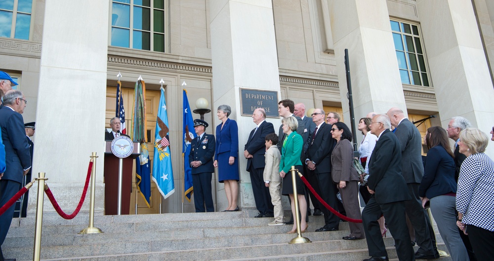 DVIDS - Images - SD swears in new SecAF [Image 11 of 12]
