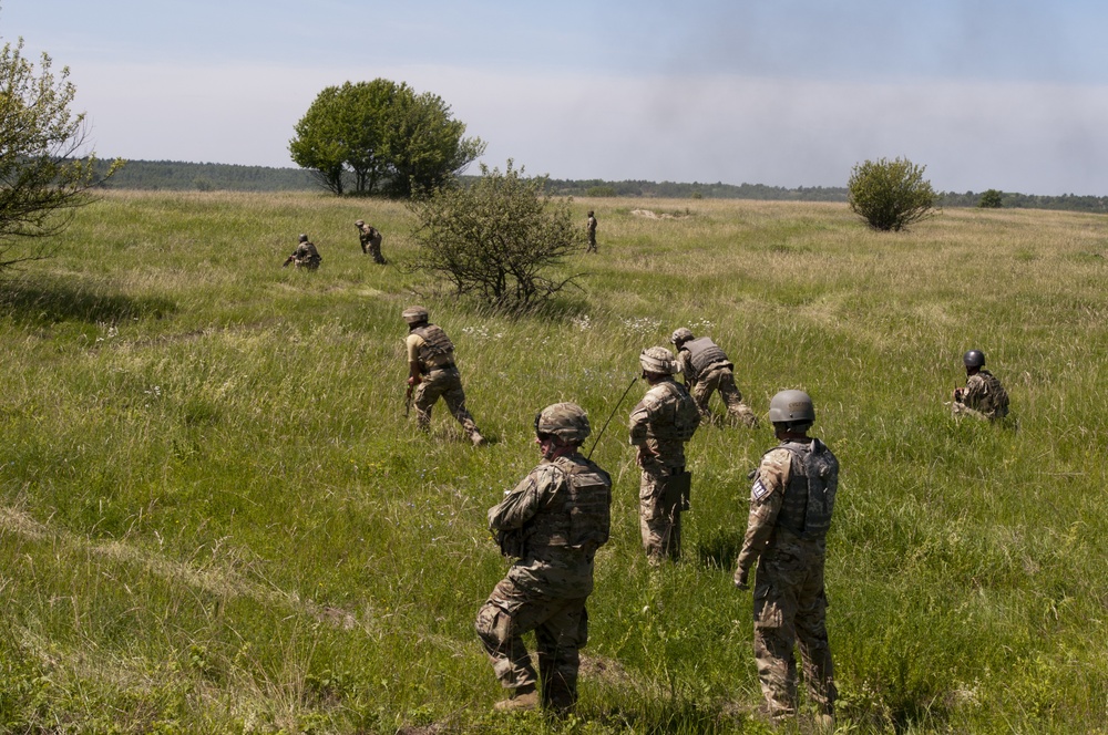 DVIDS - Images - Platoon Movement and Assault Drills Conducted in ...