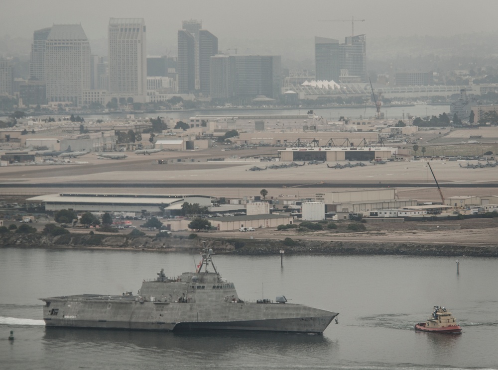 DVIDS - Images - USS Gabrielle Giffords (LCS 10) Departs for Combat ...