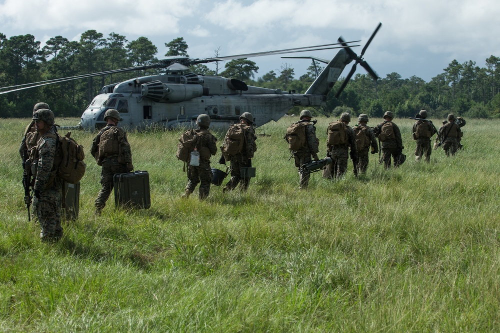 DVIDS - Images - 26th MEU Marines conduct HST training [Image 3 of 16]