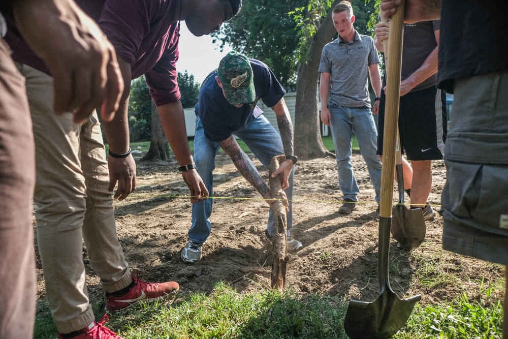 DVIDS - Images - LA Fleet Week: American Gold Star Manor [Image 3 of 7]