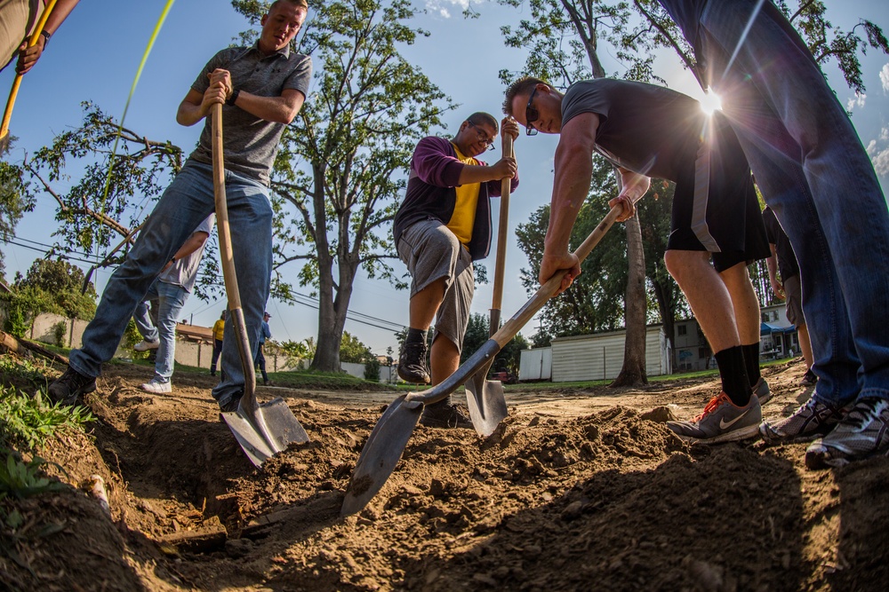 DVIDS - Images - LA Fleet Week: American Gold Star Manor [Image 6 of 7]