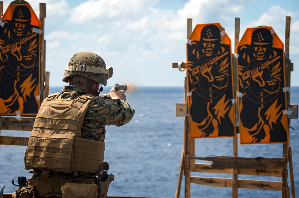 DVIDS - Images - Live-fire exercise held aboard USS Bonhomme Richard ...