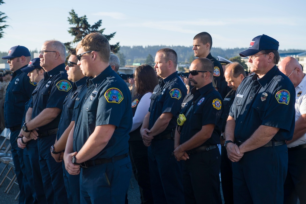 DVIDS - Images - NASWI 9/11 Remembrance Ceremony [Image 3 of 6]
