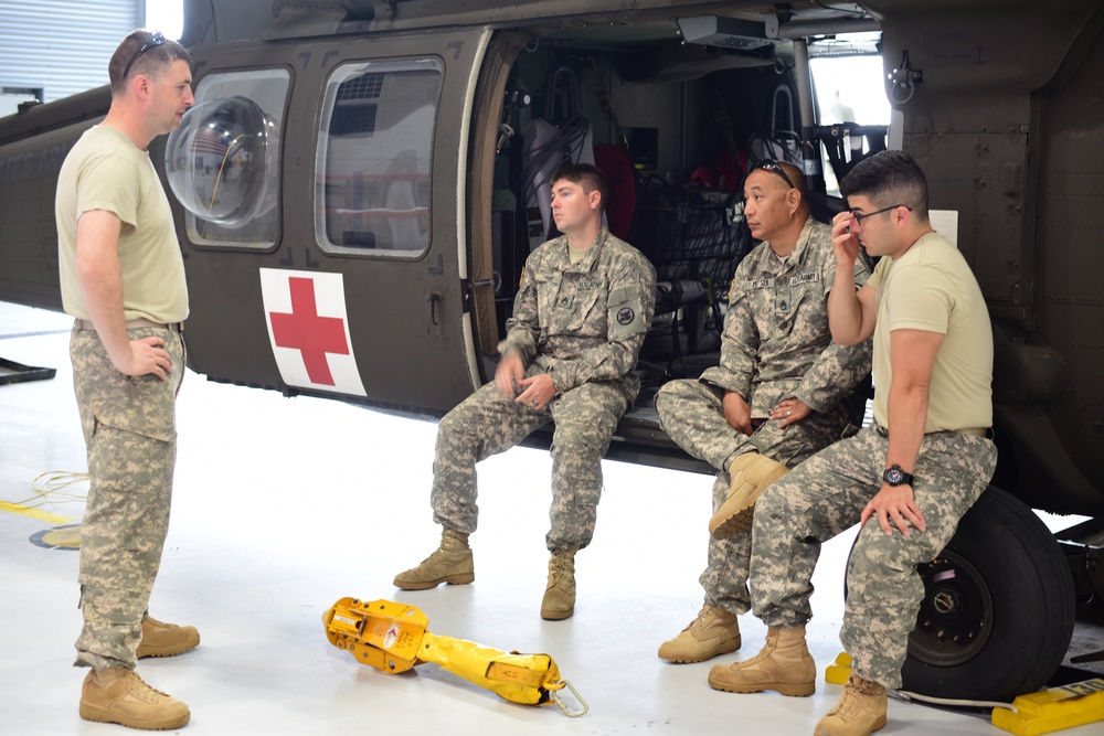 DVIDS - Images - HIARNG aviation conduct MEDEVAC deployment training ...