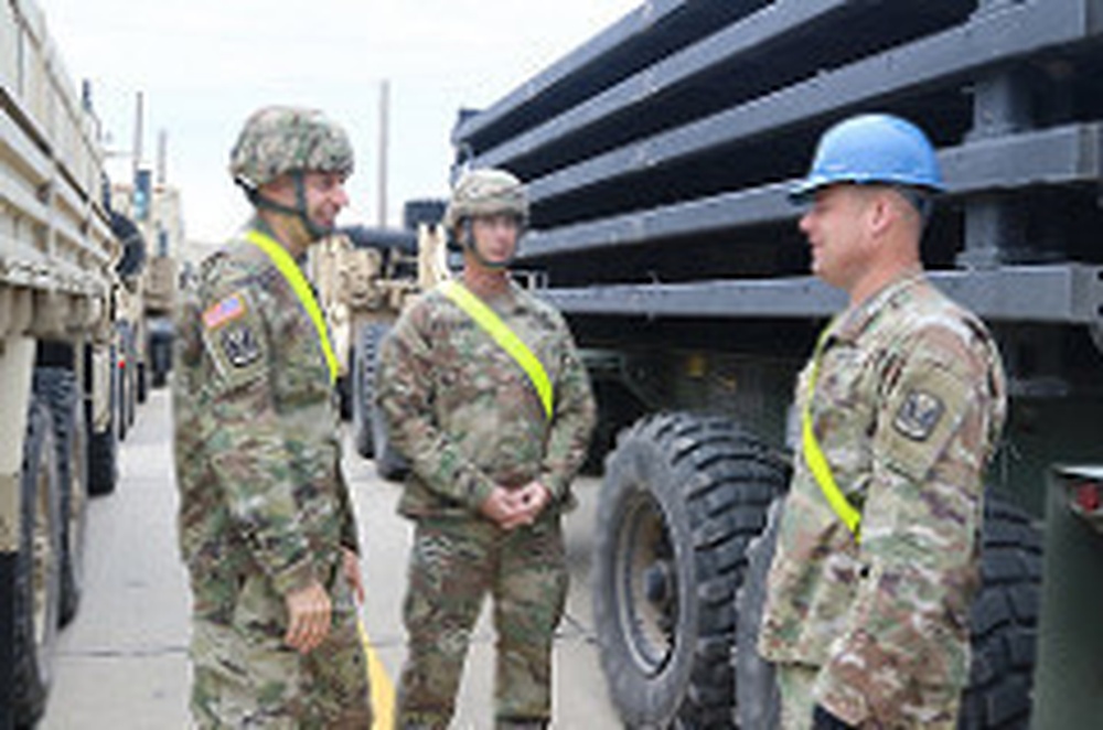 DVIDS - News - 449th Combat Aviation Brigade conducts rail operations