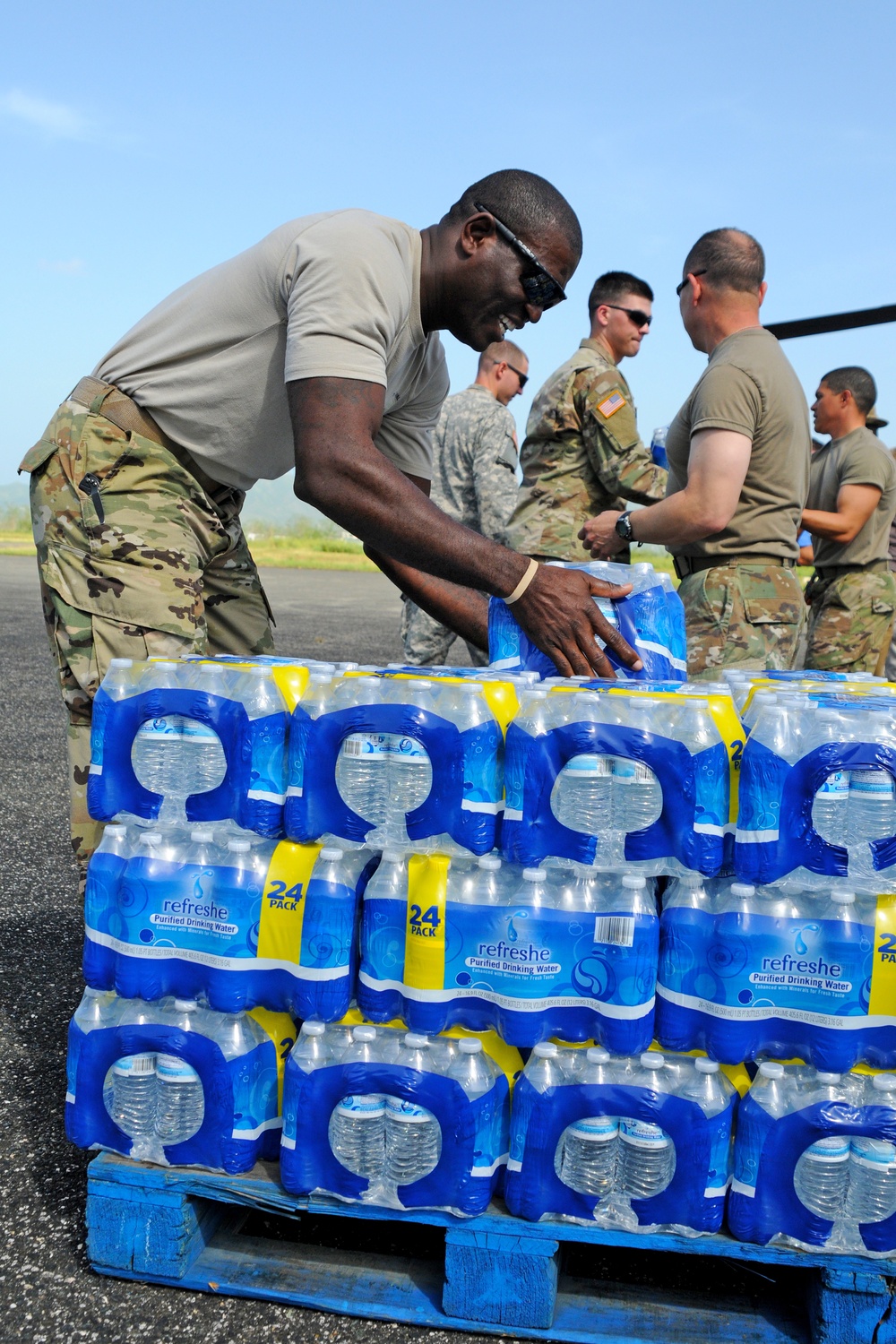 DVIDS - Images - Buchanan and FEMA officials meet with Mayaguez ...