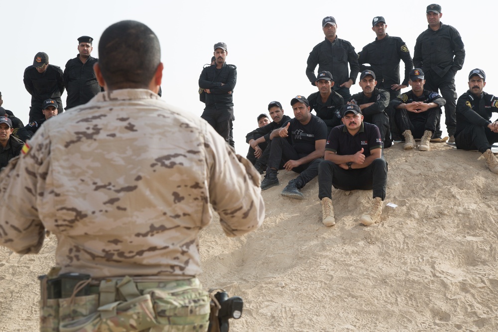 DVIDS - Images - Spanish CJTF-OIR Coalition trainers instruct Iraqi ...