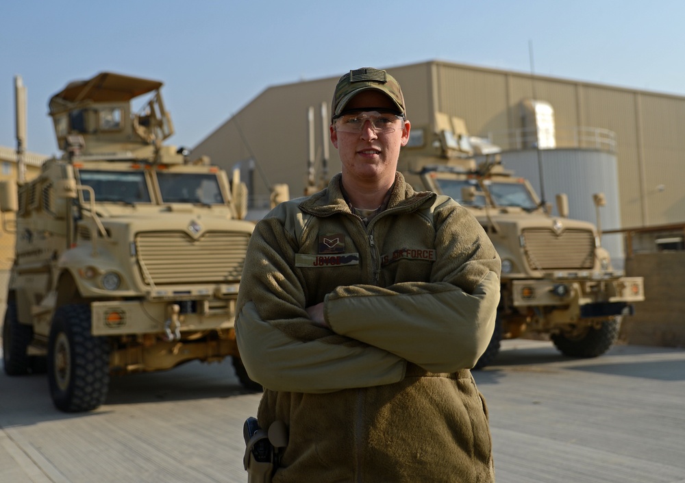 DVIDS - News - 455 ESFS defender provides flight line security to BAF