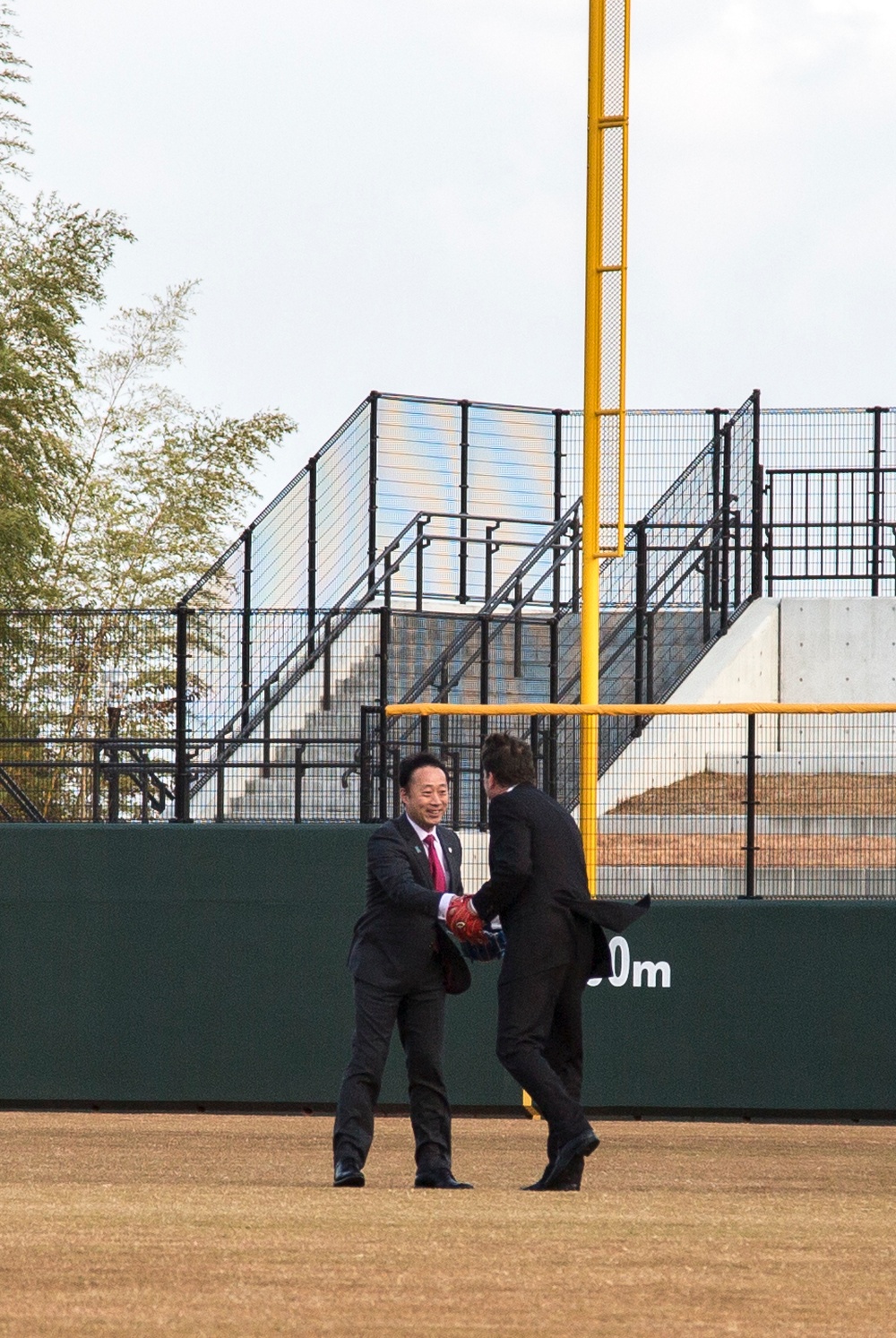 DVIDS - News - US Ambassador to Japan makes first visit to MCAS Iwakuni ...