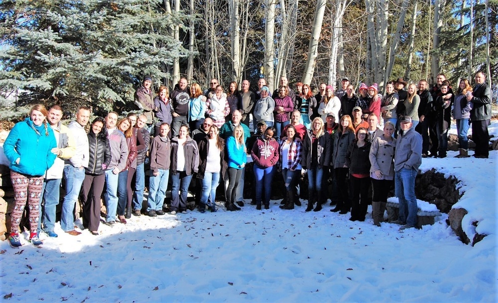 DVIDS - News - Strong Bonds program offers Soldiers and family ...