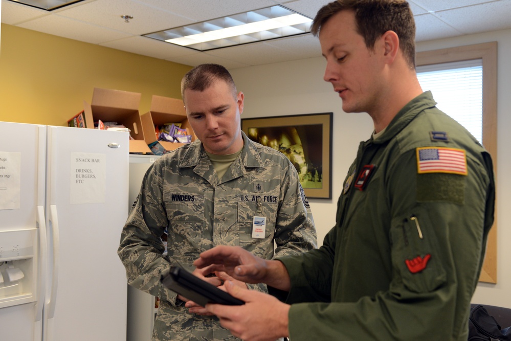 DVIDS - News - JBER Airmen share their story behind Levitow Award