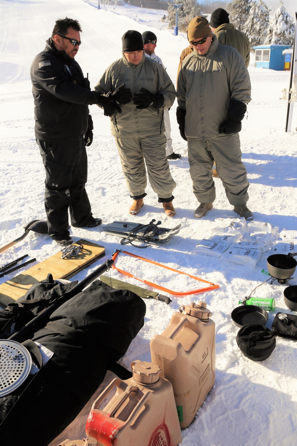 DVIDS - News - IMCOM-Readiness director makes official visit to Fort ...