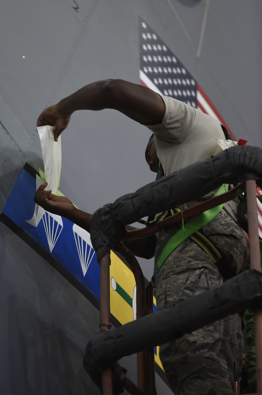 DVIDS - Images - 314th tail flash displays historical link [Image 2 of 3]