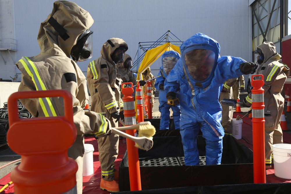 DVIDS - Images - Kickin’ gas and taking names: ARFF Marines train at ...