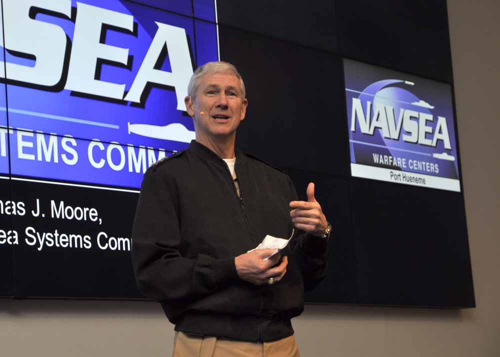 DVIDS - News - NAVSEA commander tours Port Hueneme Division