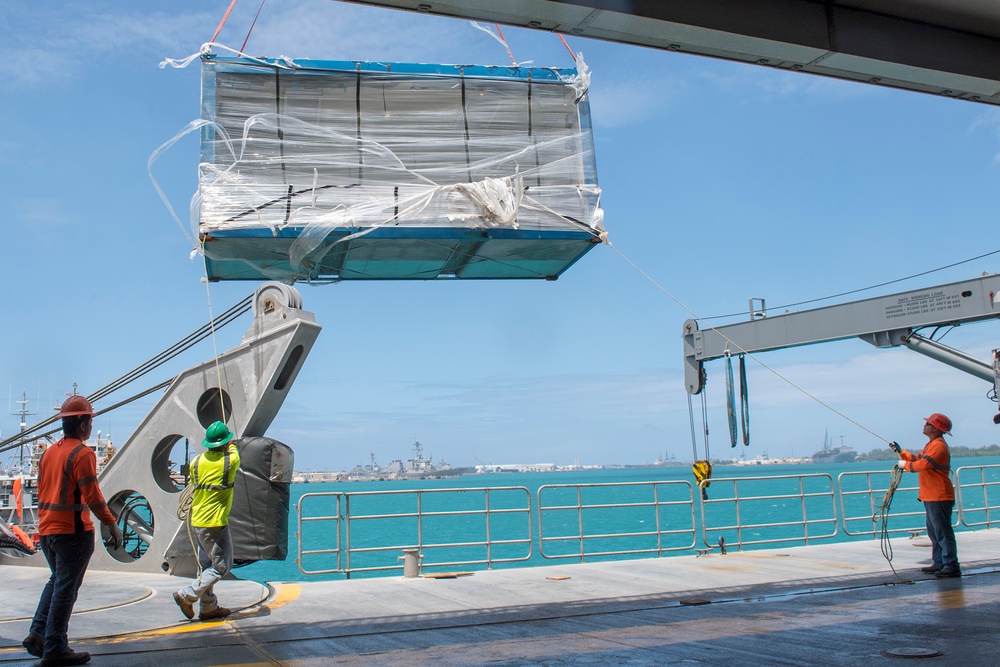 DVIDS - Images - USNS Fall River Loads Adaptive Force Package Modules ...