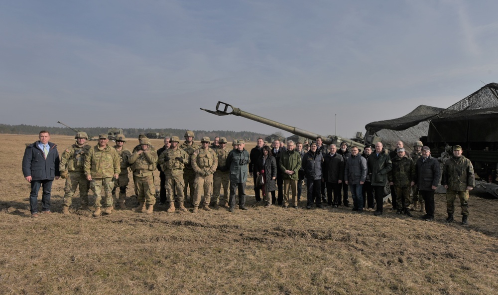 DVIDS - Images - 12th CAB flies German neighbors to DF18 [Image 3 of 4]