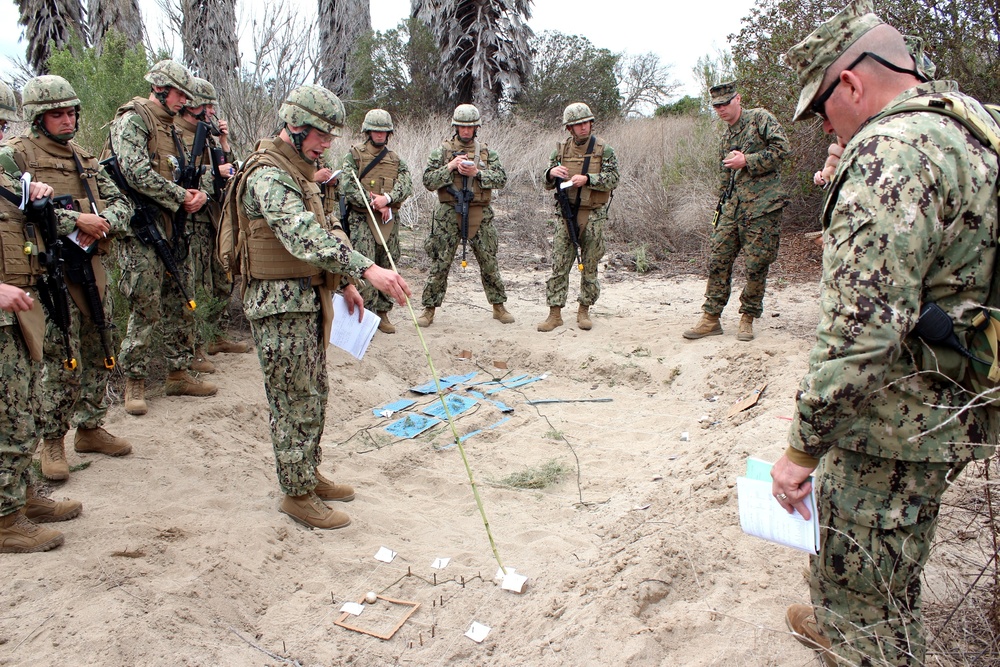 DVIDS - Images - CECOS FTX Engineering Reconnaissance Brief [Image 2 of 4]