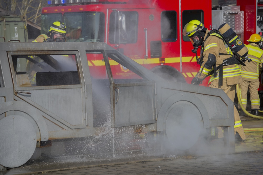 DVIDS - Images - Firefighters conduct Joint Live-Fire Training. [Image ...