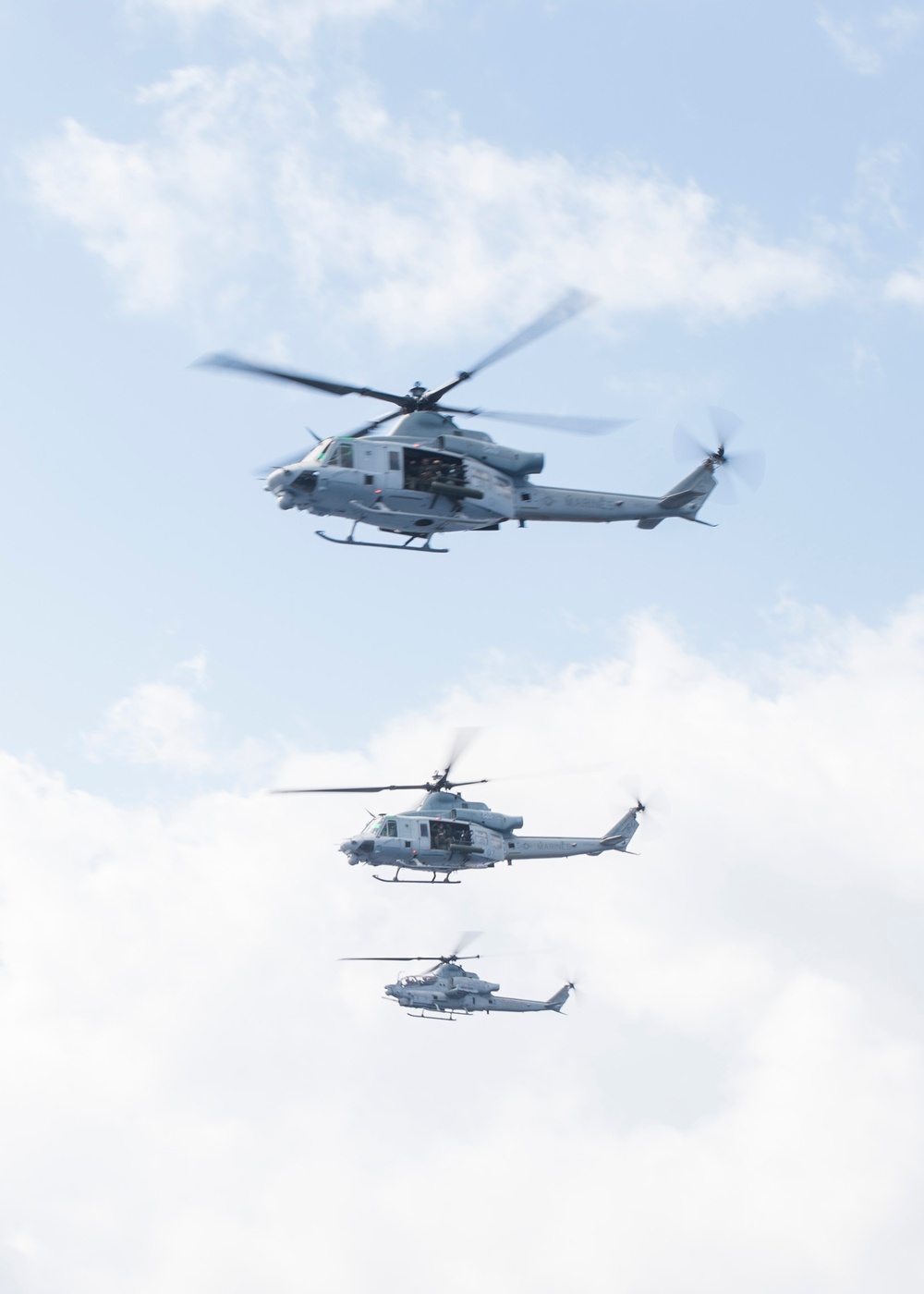 DVIDS - Images - USS Bonhomme Richard (LHD 6) embarks HMLA 369 ...