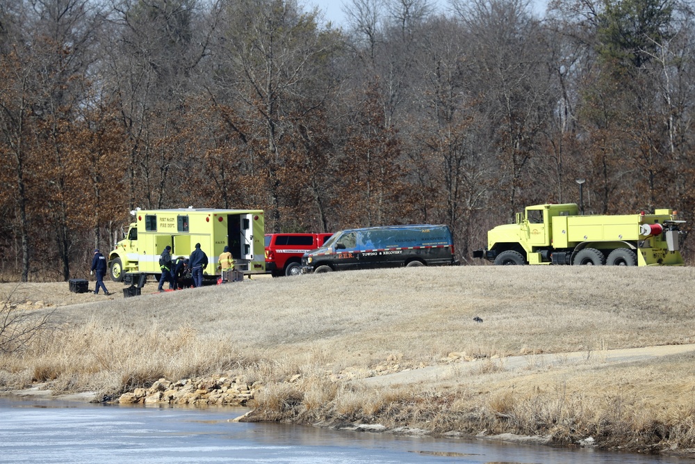 DVIDS - Images - Fort McCoy firefighters train in icy waters [Image 12 ...