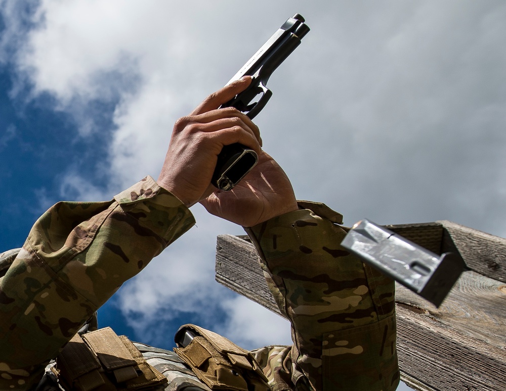 DVIDS - Images - Military Police Best Warrior Competition [Image 20 of 20]