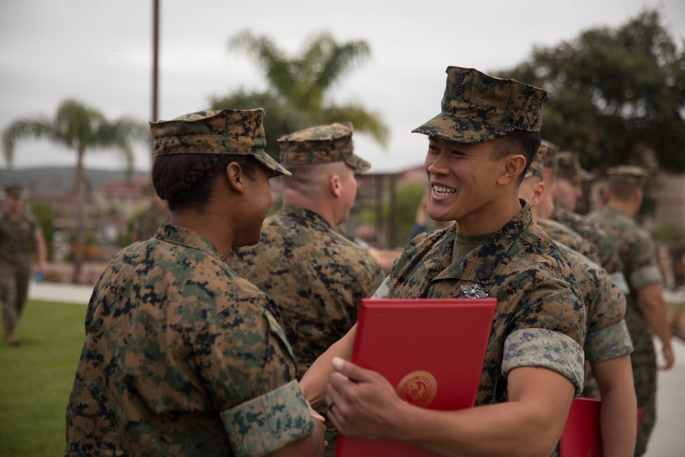 DVIDS - Images - 1st Marine Logistics Group - Quarterly Awards [Image 5 ...