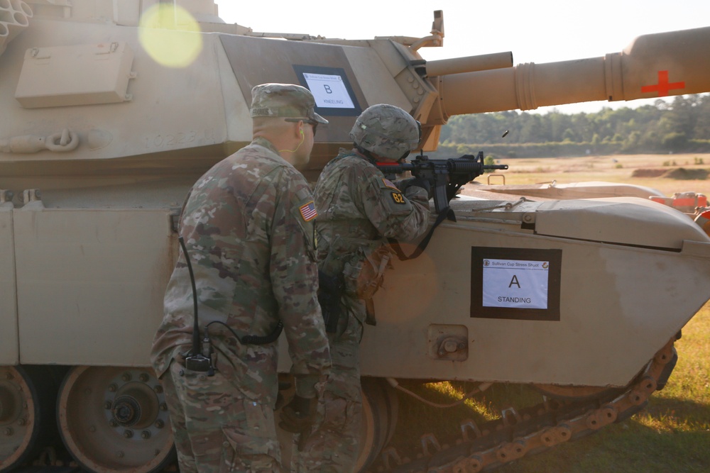 DVIDS - News - Marine tank crew maneuvers to top spot during first day ...