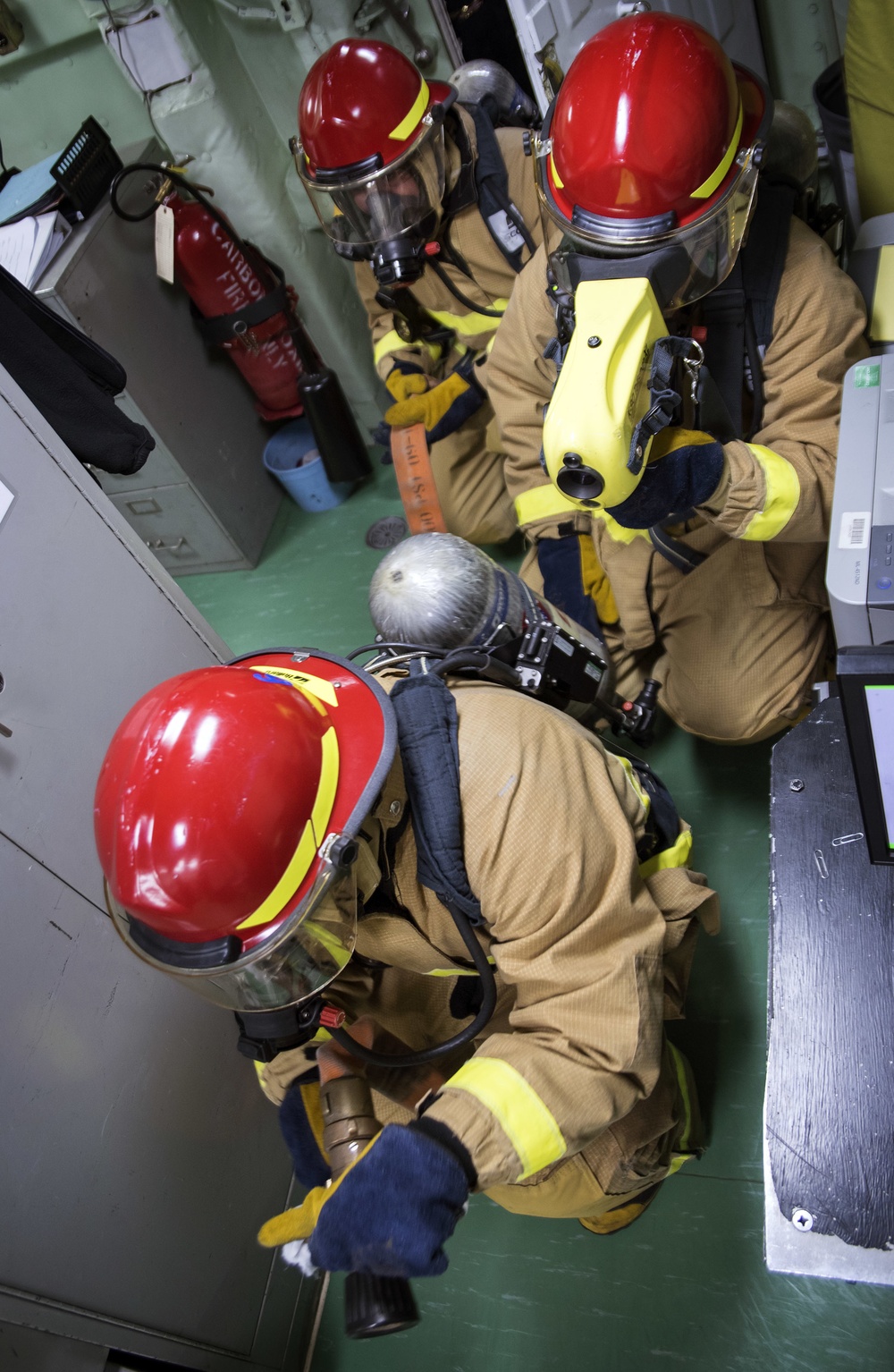 DVIDS - Images - Damage Control drill aboard USS Bonhomme Richard (LHD ...