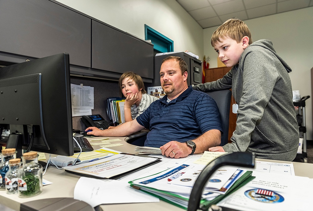 DVIDS - Images - A day to remember: Children learn how DSCC works ...