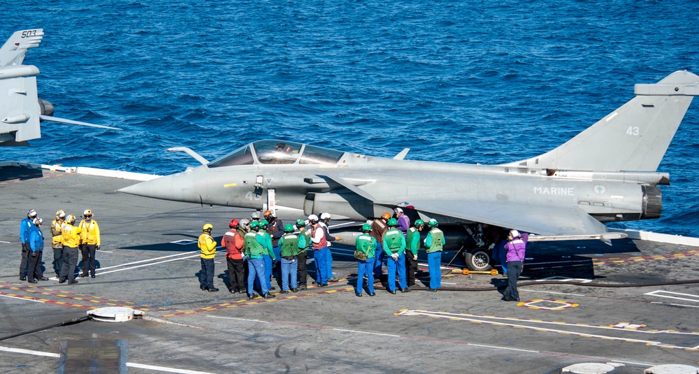 DVIDS - Images - GHWB Conducts Flight Ops With French Navy [Image 6 of 8]
