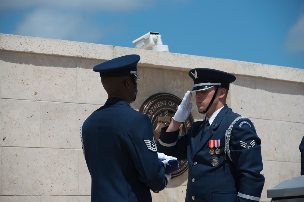 DVIDS - Images - 156th Airlift Wing Airman laid to rest [Image 5 of 5]