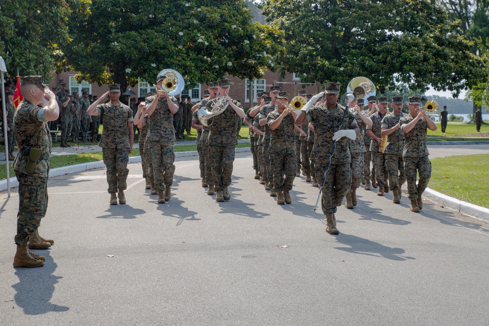 DVIDS - Images - II MIG Change of Command [Image 10 of 10]
