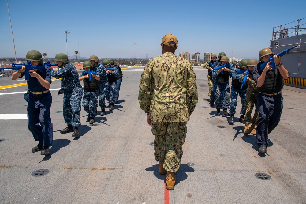 DVIDS - Images - Midshipmen Participate in ATFP Training aboard USS ...