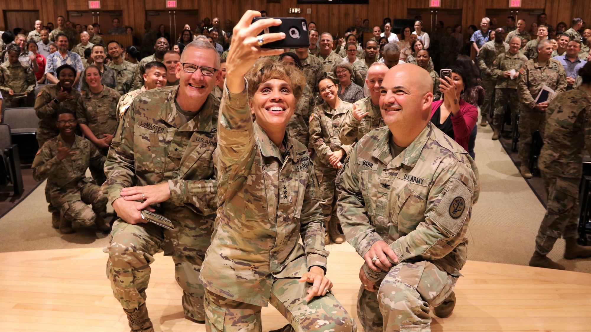 Army Soldiers Selfies