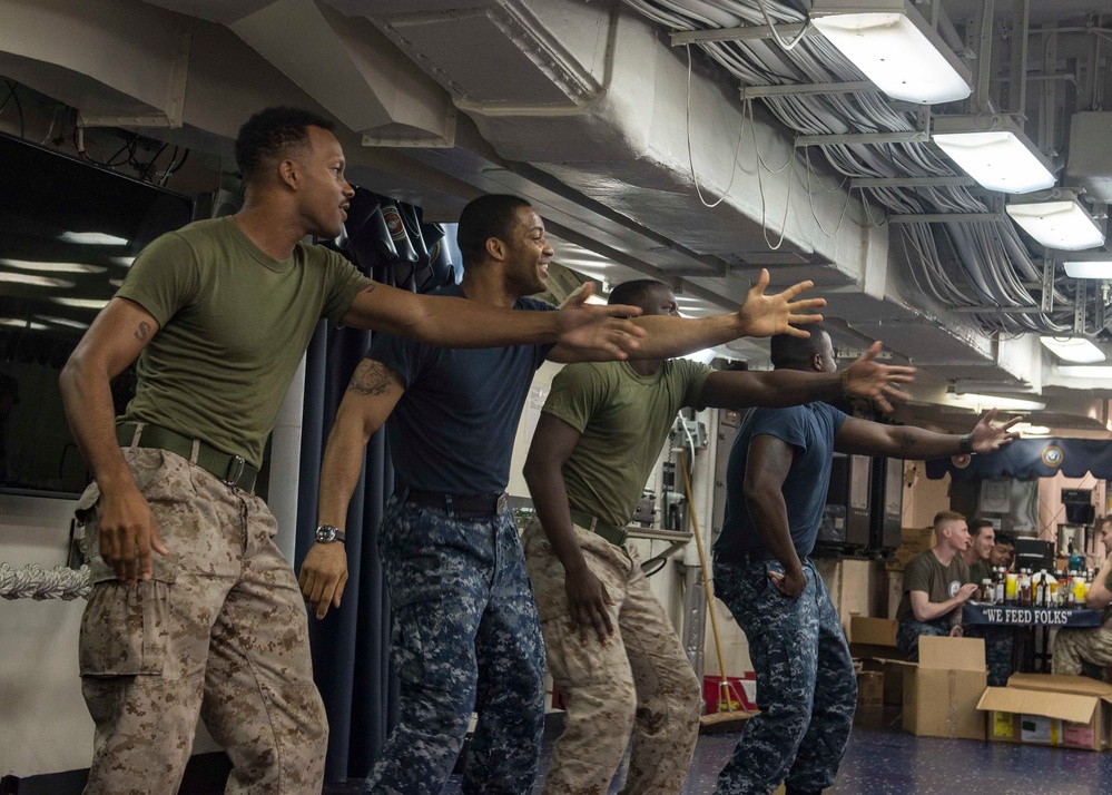 DVIDS - Images - 180628-N-ZK016-0011 [Image 5 of 16]