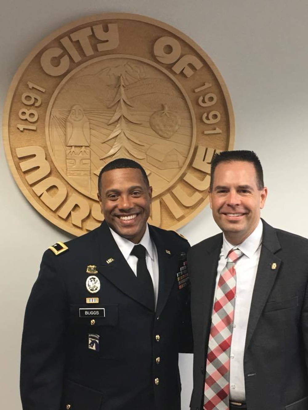 DVIDS - Images - U.S. Army Reserve Brig. Gen. Buggs, Mayor Nehring ...