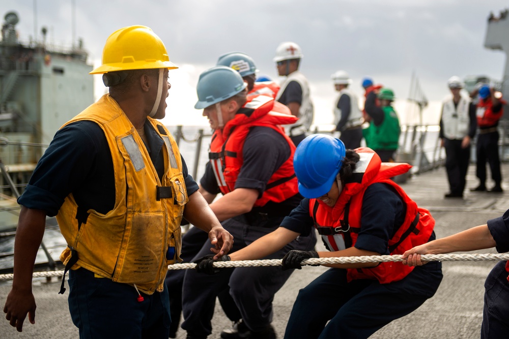 DVIDS - Images - USS Preble conducts replenishment-at-sea with HMAS ...
