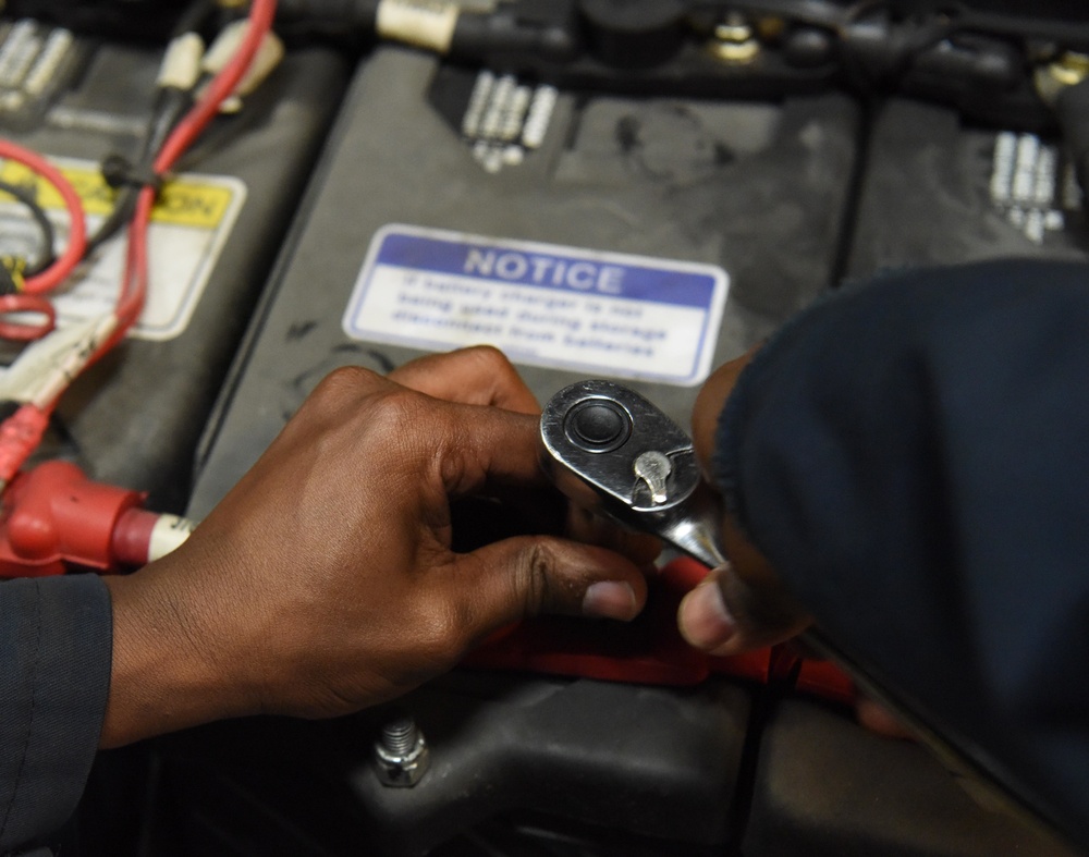 DVIDS - Images - Vehicle maintenance: The summer rebuild [Image 6 of 7]