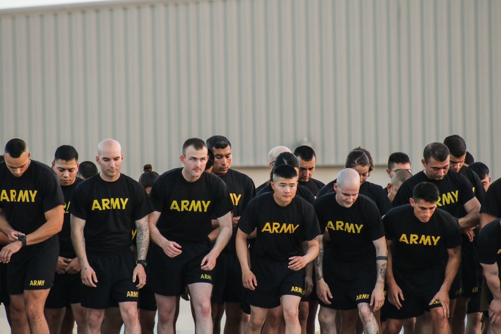 DVIDS - News - Area Support Group-Qatar Soldiers complete air assault ...