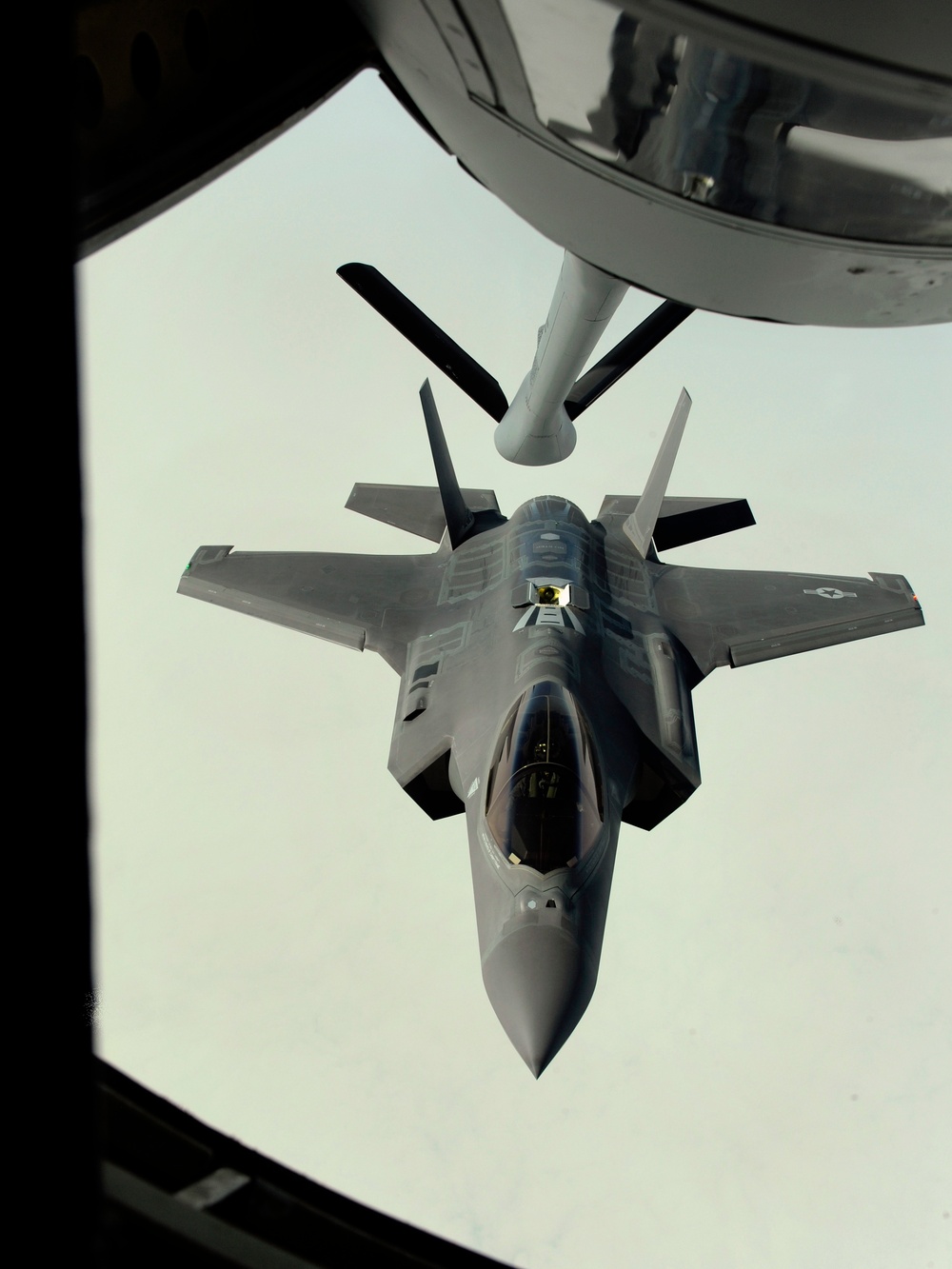 DVIDS - Images - F-35 Lightning II refuel with KC-135 Stratotanker ...