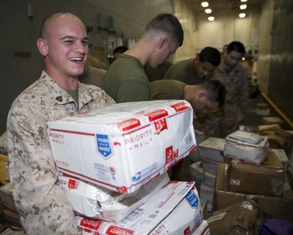 DVIDS - Images - Marines and Sailors receive food supplies and mail ...