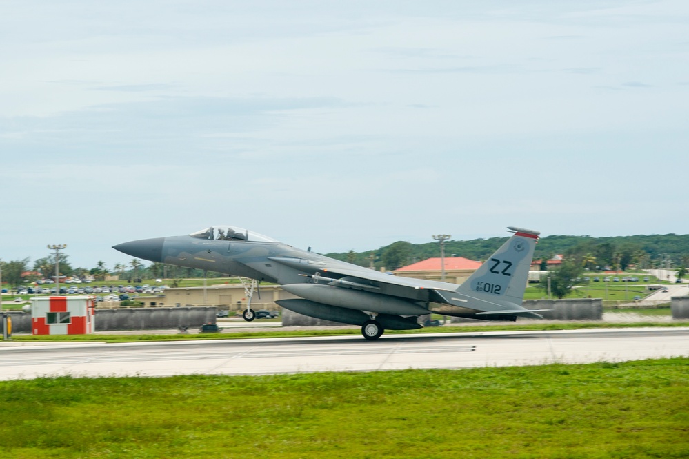 DVIDS - Images - F-15 Eagles join 160 other aircraft for Valiant Shield ...