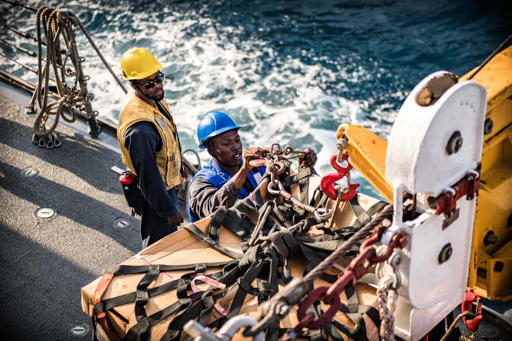 DVIDS - Images - USS Jason Dunham replenishment-at-sea with USNS ...