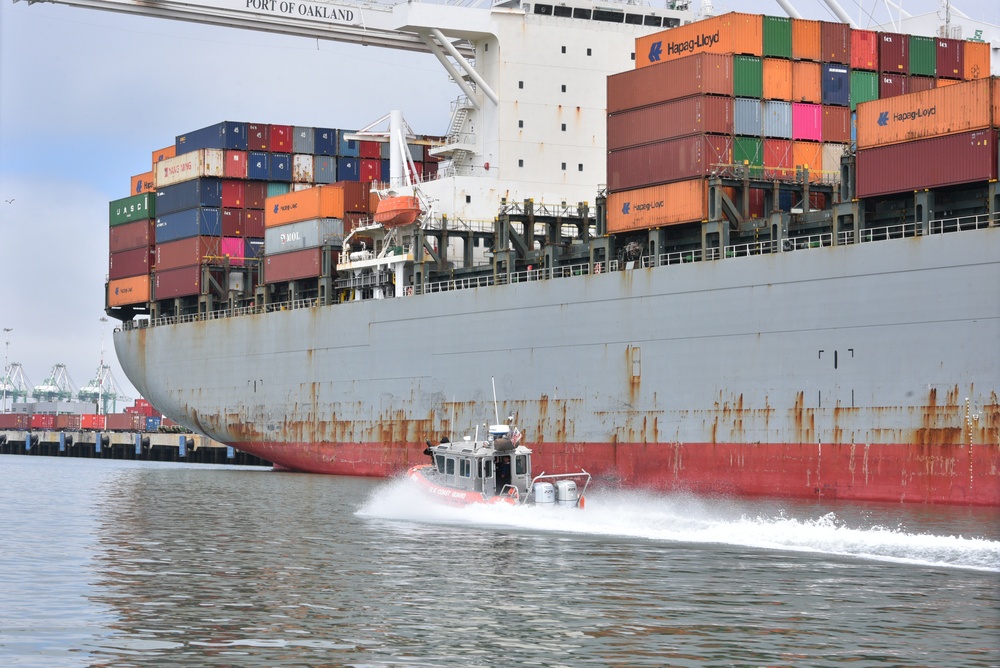 DVIDS - Images - MSST San Francisco Conducts Patrol