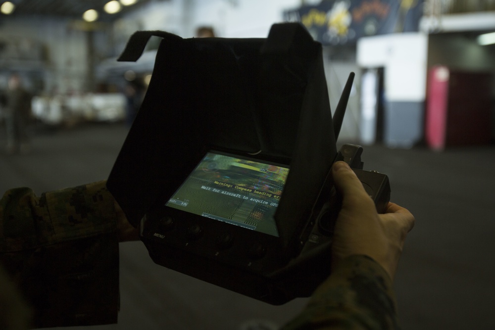 DVIDS - Images - BLT Marines test the Instant Eye during fall patrol ...